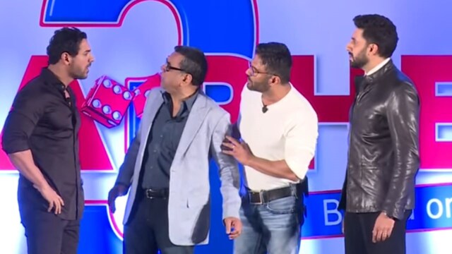 Akshay Kumar confirms Hera Pheri 3 ‘not happening for now’ - CNBC TV18