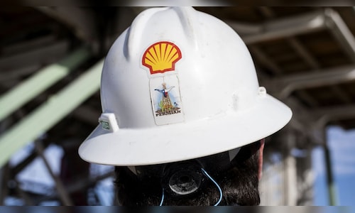 Shell agrees to buy Canada’s Arc Resources for $13.6 billion - CNBC TV18