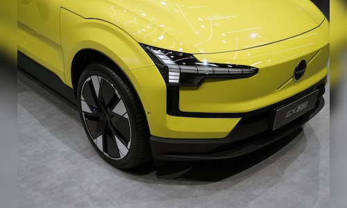 US lets Volvo sell connected cars despite China ownership concerns ...