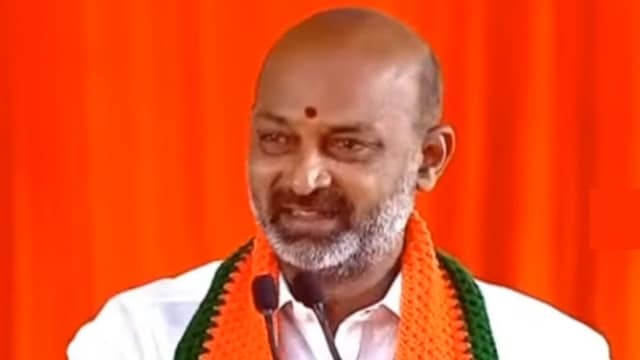 K T Rama Rao demands Bandi Sanjay’s removal for fair probe after son’s ...