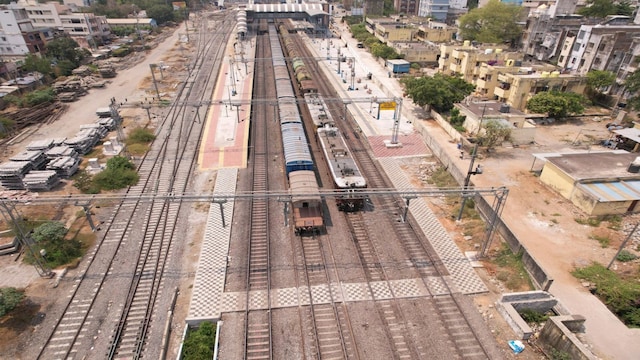 Coach shortage, delay in rearrangement affect train punctuality ...
