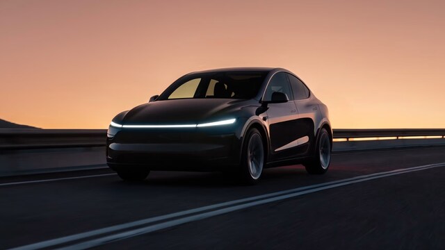 Tesla launches Model Y Rear-Wheel Drive in India; offers 500 km range ...