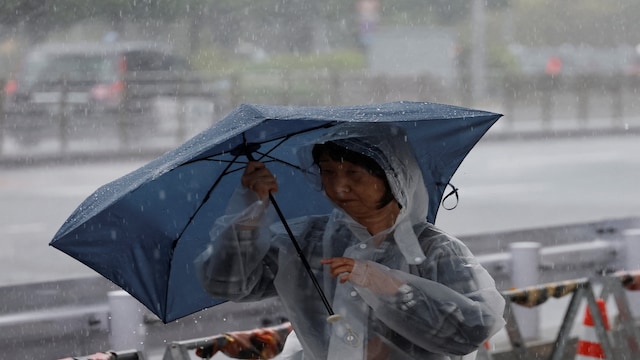 Heavy rain to lash Assam, Meghalaya; Delhi braces for dust storm and ...