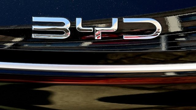 BYD takes on premium EV rivals in China with Great Tang SUV, tops ...