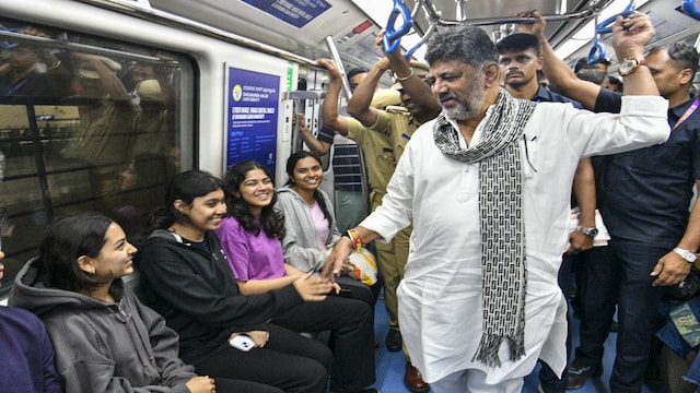 Karnataka CM DK Shivakumar rides metro to Kanakapura, announces medical ...