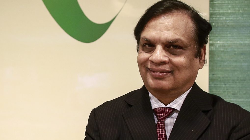 Venugopal Dhoot offers to turn approver in Videocon-ICICI Bank loan ...