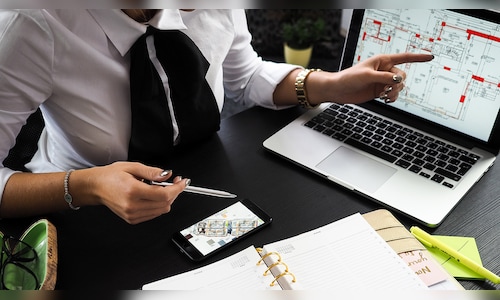 Data analytics firm Qlik acquires Podium Data - CNBC TV18