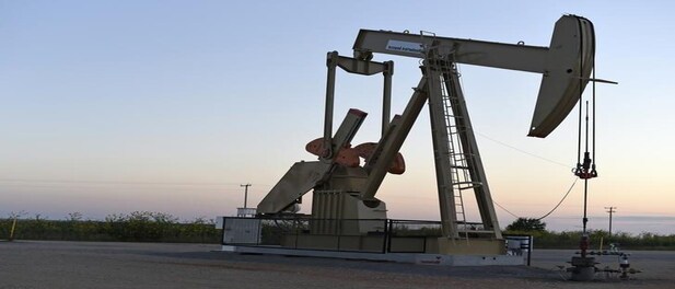 India Nayara Energy to shut Vadinar refinery for a month from mid-November