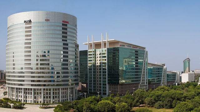 DLF to launch projects worth nearly Rs 20,000 crore this fiscal - CNBC TV18