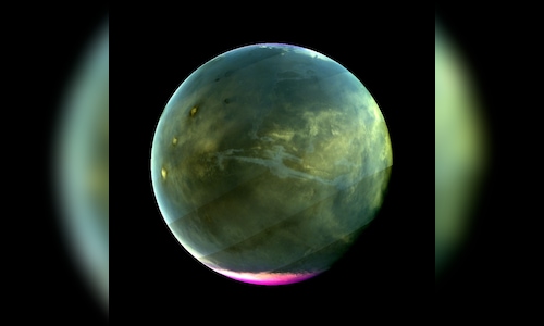 Scientists discover first-ever liquid water lake on Mars - CNBC TV18 Scientists discover first-ever liquid water lake on Mars - CNBC TV18