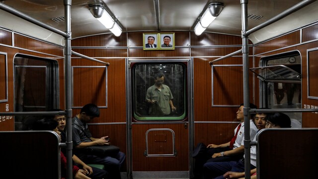 Portraits of a dynasty: North Korea's ever-present Kims - CNBC TV18