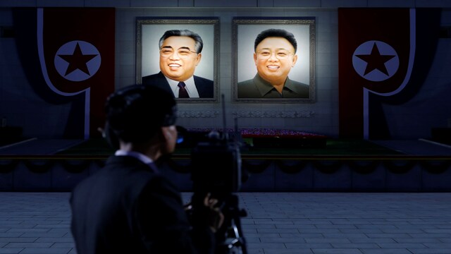 Portraits of a dynasty: North Korea's ever-present Kims - CNBC TV18