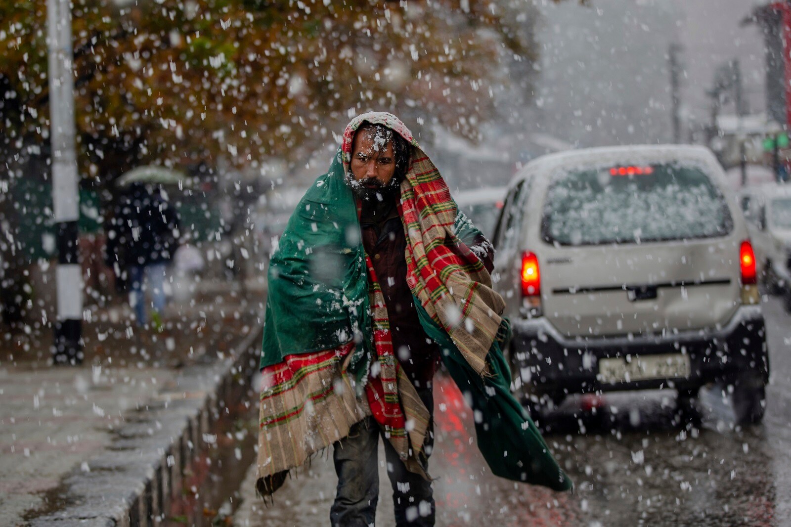 Kashmir valley receives season's first snowfall - cnbctv18.com