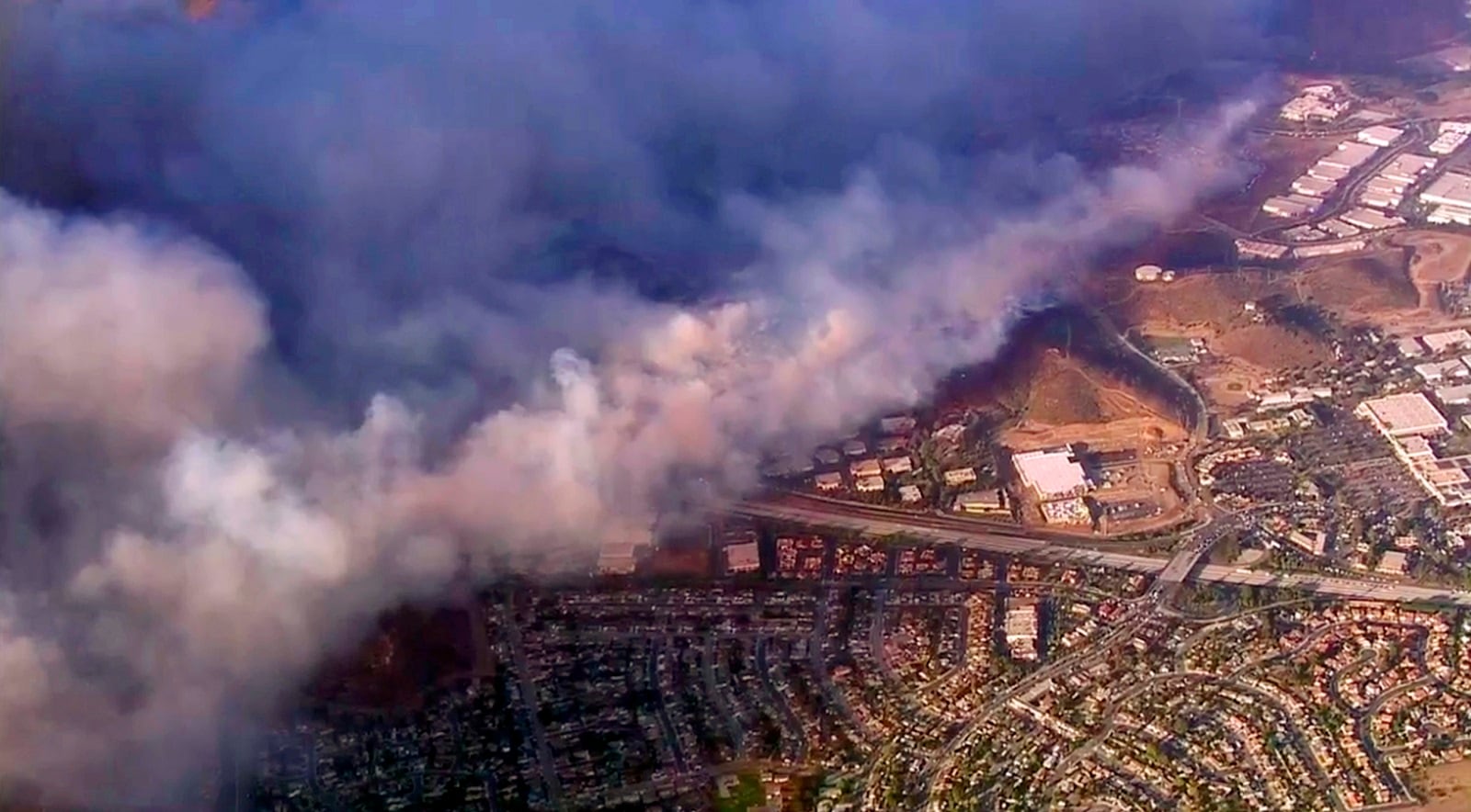 Wildfire devastates California town of Paradise
