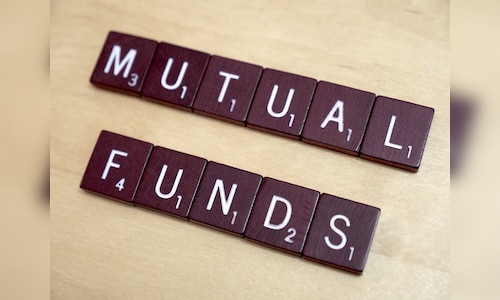 Axis Mutual Fund scam: What we know so far and how experts interpret it ...