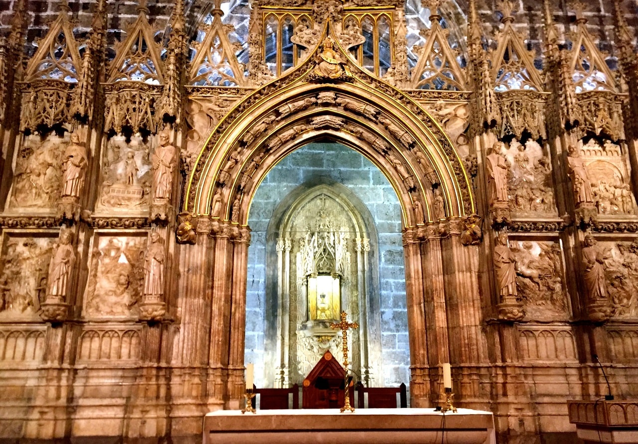 Travel: In the ‘valiant’ Spanish city of Valencia - cnbctv18.com