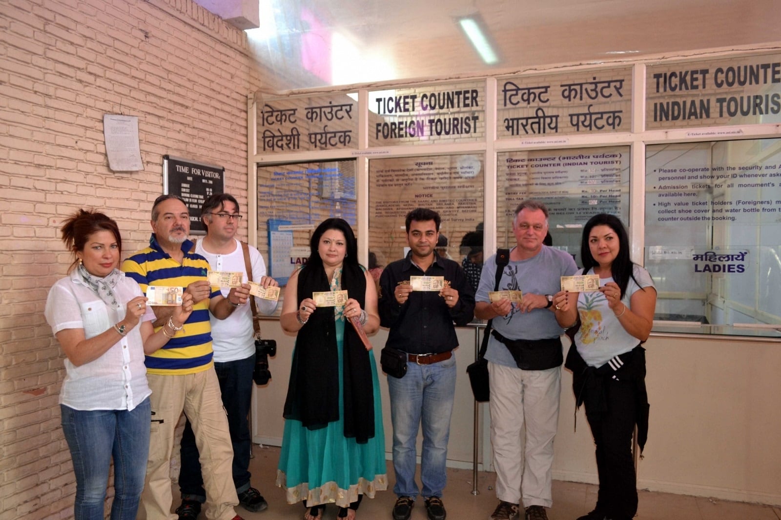 2 years of demonetisation: What India looked like after the ...