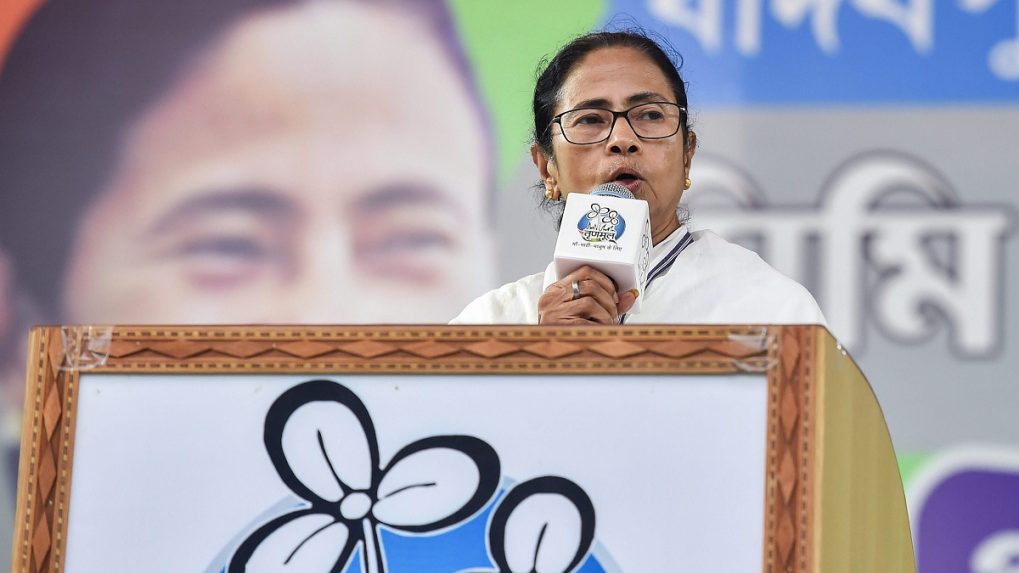 Mamata Banerjee To Campaign For Samajwadi Party In Uttar Pradesh Poll ...