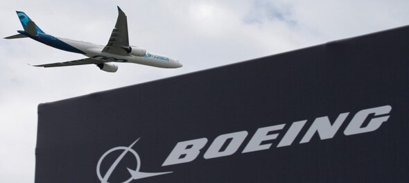 Airbus tests new wing designs in race with Boeing