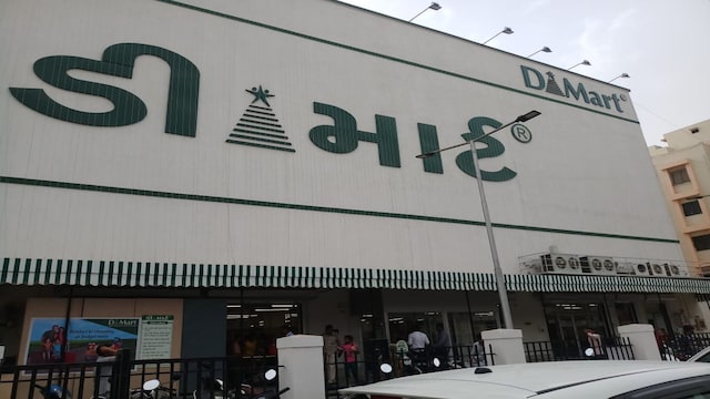 D-Mart Q4 results: Profit spikes 53% to Rs 414 crore - CNBC TV18