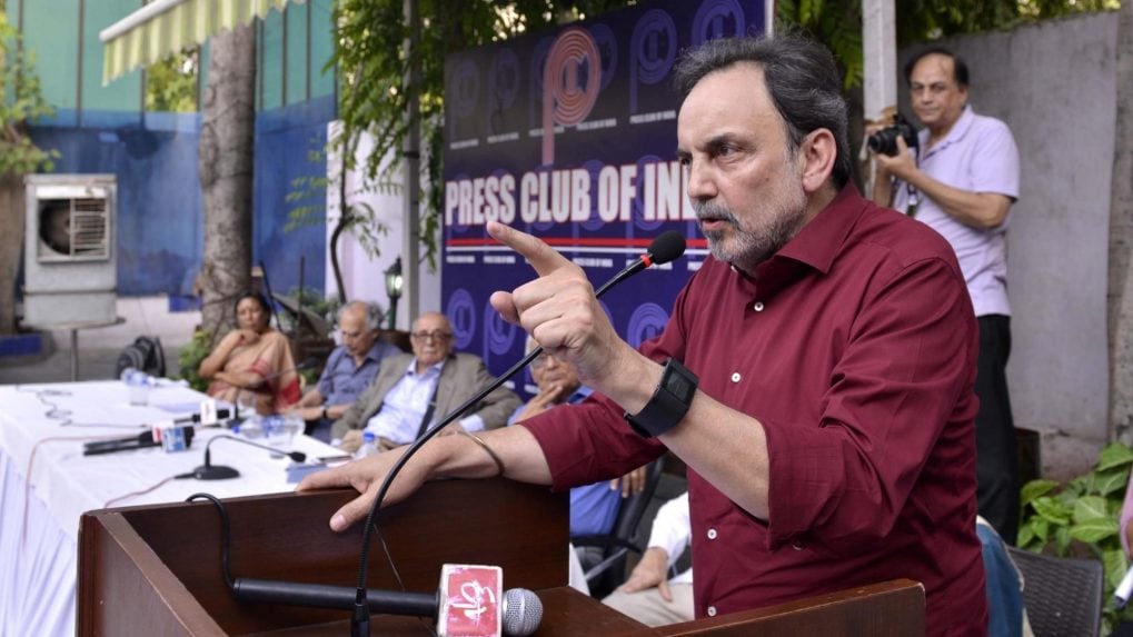 NDTV founders detained at Mumbai airport; Roys say fake case