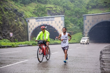 How fast can you be? 8 runners complete 563km Mumbai-Goa ultra-relay in ...