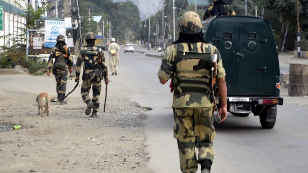 Terrorist killed in encounter near LoC in Jammu and Kashmir's Baramulla