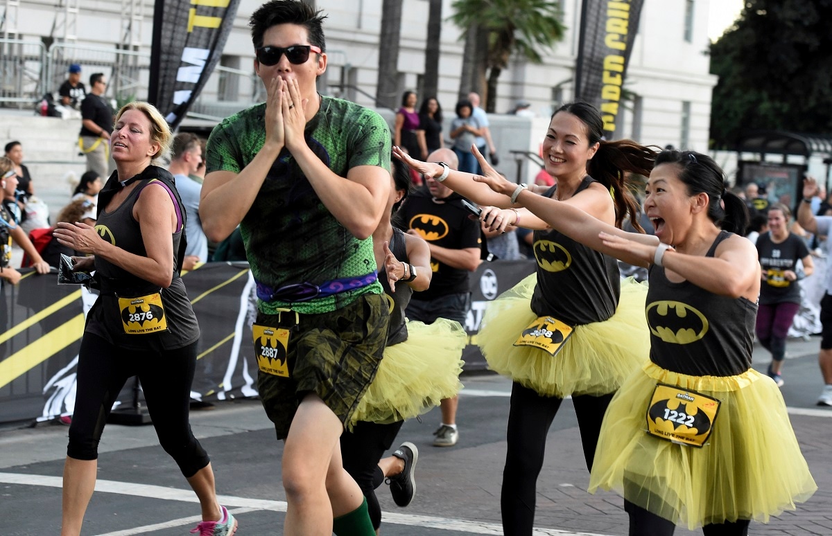 Holy anniversary! Displays of bat signal fete Batman at 80 - cnbctv18.com