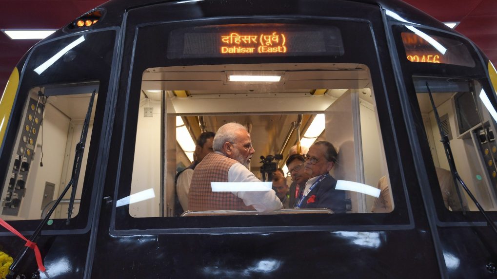PM Modi in Maharashtra: Mumbai Metro services temporarily unavailable ...