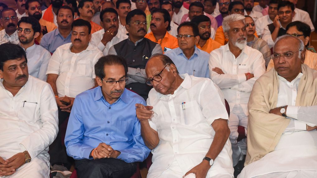 CM-designate Uddhav remembers father Bal Thackeray; thanks Sonia, Pawar