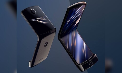 The Moto Razr is back and we are flipping - CNBC TV18