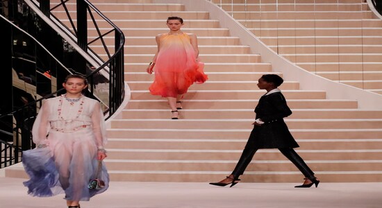 Chanel celebrates its artisans in glimmering Paris show