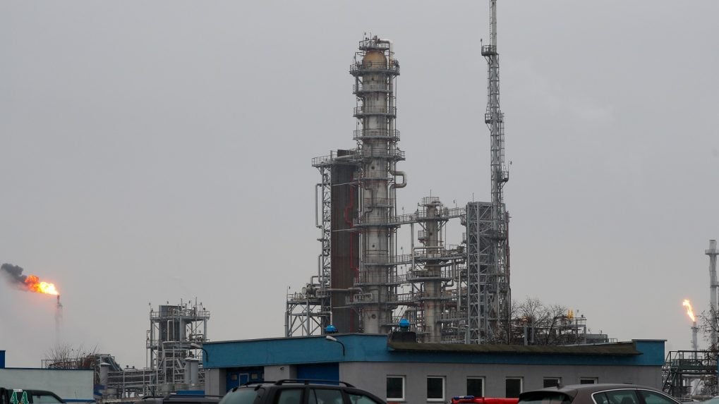 Numaligarh Refinery registers highest ever dividend of 375% and profits ...