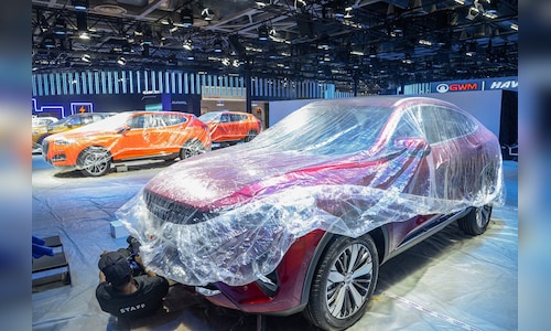 Auto Expo 2020: Here are the key highlights from day 1 - CNBC TV18