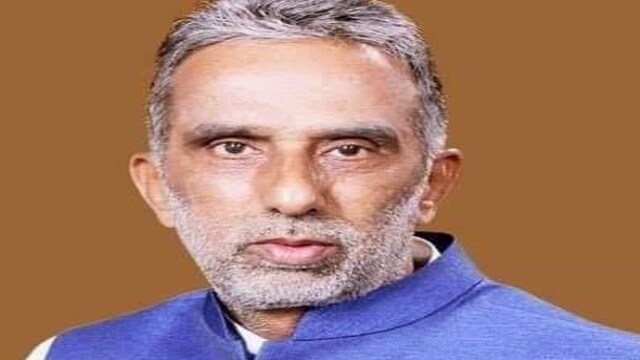 Union Minister Krishan Pal Gurjar tests positive for COVID-19 - CNBC TV18