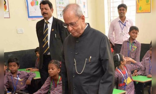 Donald Trump, Mike Pompeo mourn death of Pranab Mukherjee - CNBC TV18