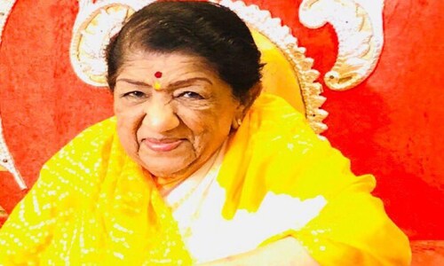 Legendary Singer Lata Mangeshkar Passes Away At 92