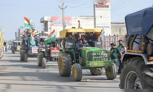 Angry Indian farmers to protest near parliament - CNBC TV18