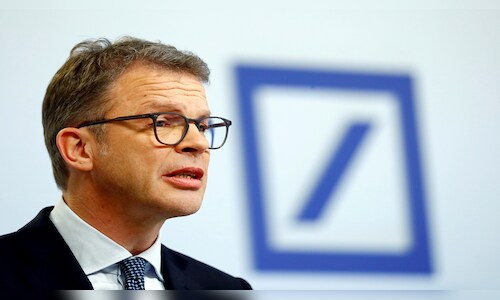 Deutsche Bank CEO willing to give up investment bank oversight role ...