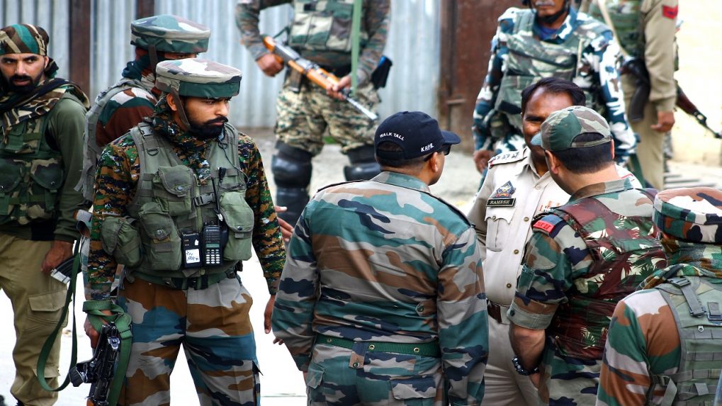 Indian forces step up operations against Maoists after 22 police killed ...