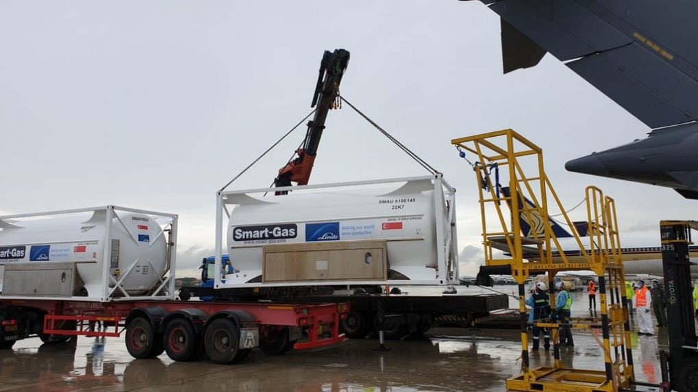 Building medical oxygen storage facilities in districts crucial in ...