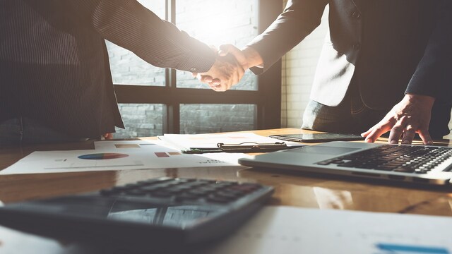 Eli Lilly inks pacts for COVID-19 drug Baricitinib with Torrent Pharma ...