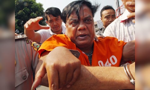 Delhi AIIMS denies underworld don Chhota Rajan's death - CNBC TV18
