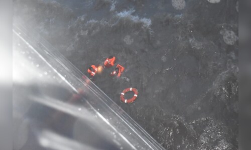ONGC reaches out to families of sunk barge - CNBC TV18