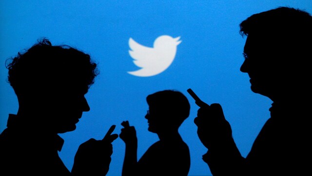 Twitter rolls out redesigned misinformation warning labels - CNBC TV18