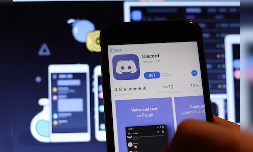 Discord levels up with advanced AI chatbot and messaging features ...
