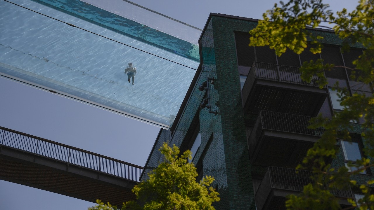 London Sky Pool: See stunning photos of iconic, transparent, floating ...
