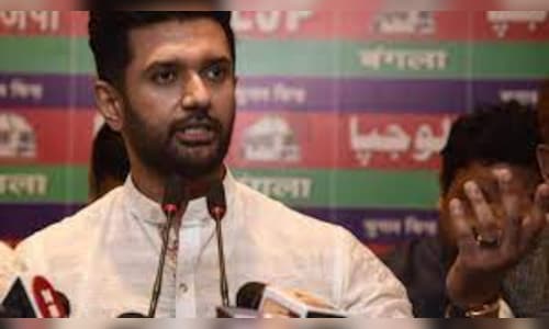 LJP MPs oust Chirag Paswan as party leader in Lok Sabha - CNBC TV18