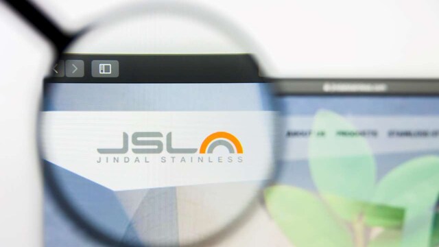 Jindal Stainless partners with JBM Auto for 500 electric buses - CNBC TV18