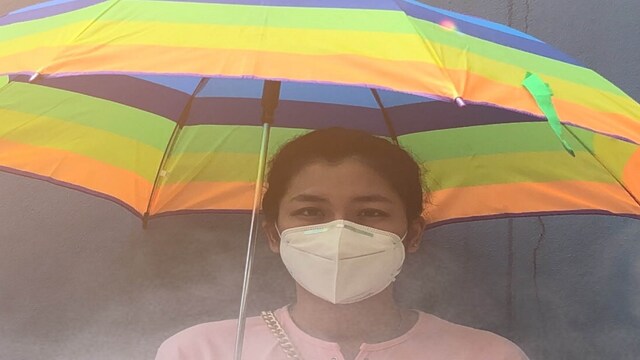 A look at what happens when you breathe polluted air - CNBC TV18